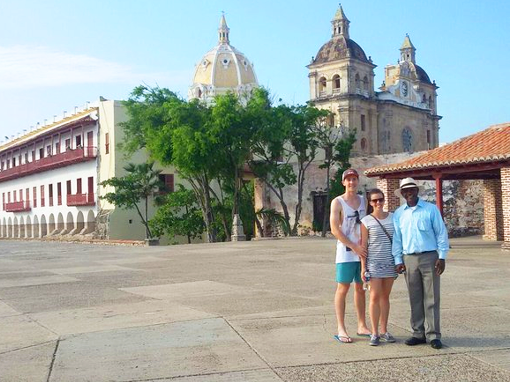City Tour Cartagena en grupo - Sion Tours - Agencia de turismo en ...